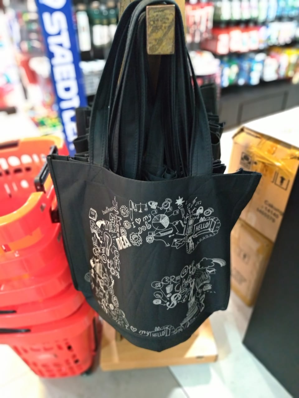 shopping bag toko buku gramedia | Taspunbond | Totebag | Goodiebag